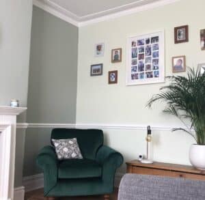 What Colours Go With Dulux Apple White?