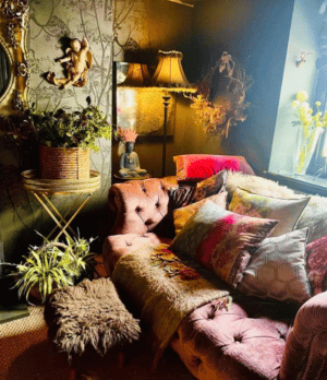 Dark and Dreamy: Whimsigothic Home Decor Ideas