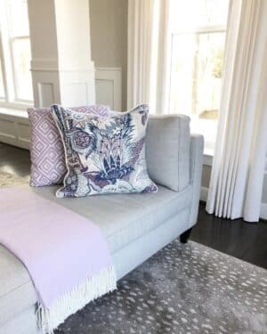 17 Lilac Living Room Ideas: Lavender Dreaming - Sleek-chic Interiors