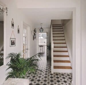 15 Grey and White Hallway Ideas For A Lasting Impression