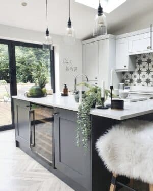 What Colours Go With Cornforth White?
