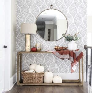24 Must Try Autumn Hallway Ideas For A Warm Welcome