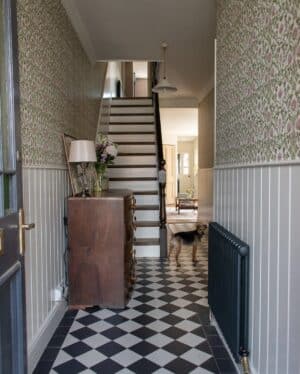 17 Bold Hallway Wallpaper Ideas For Narrow Hallways