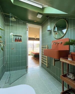 21 Surprisingly Spacious Wet Room Ideas For Any Space