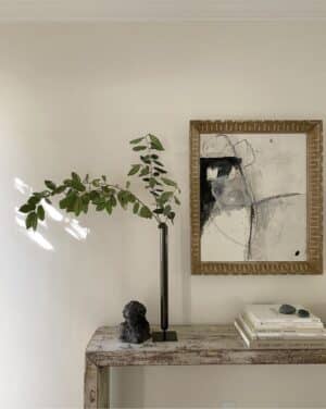 23 Stunning Entryway Table Decor Ideas In Real Homes - Sleek-chic Interiors