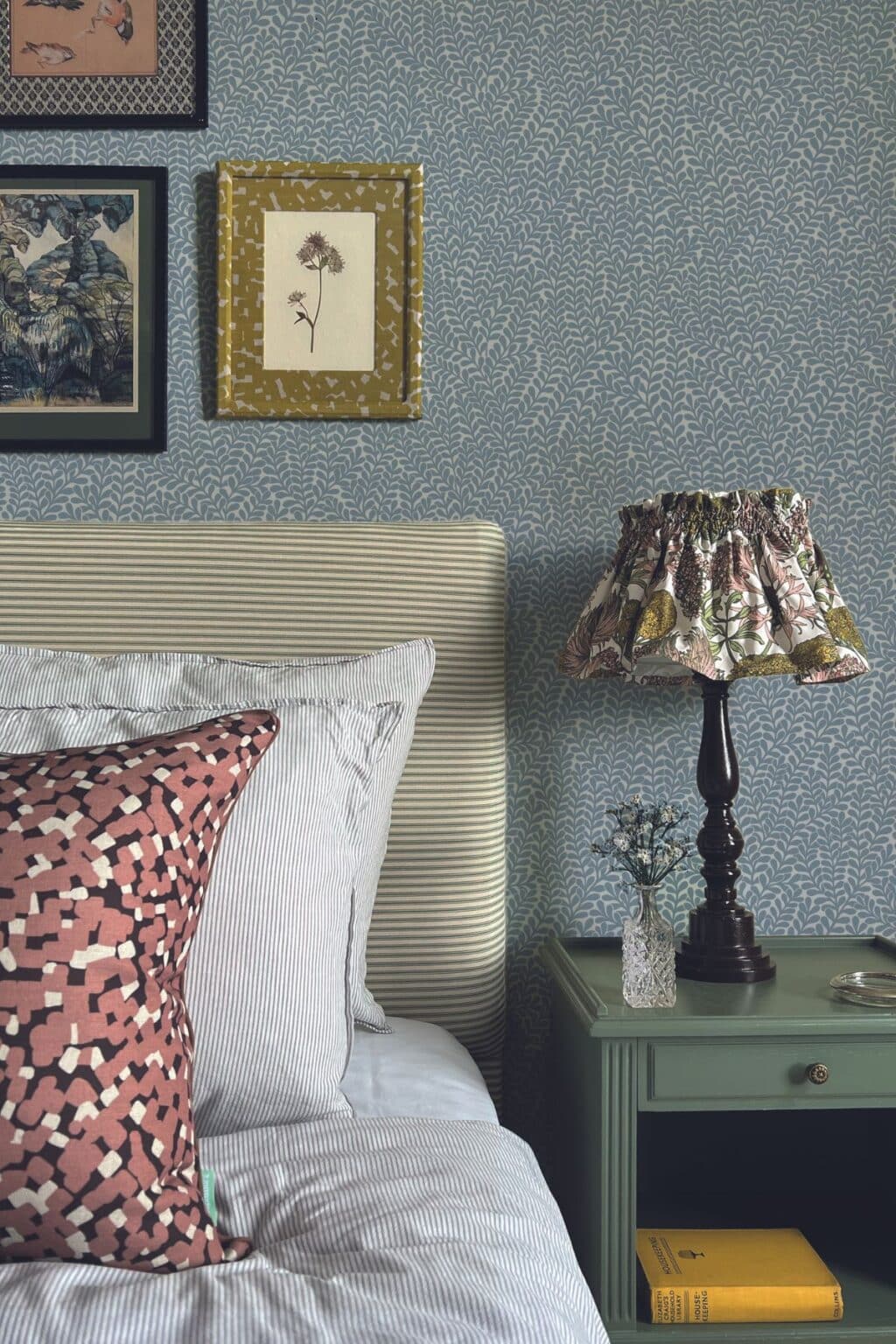 Top 15 Wallpaper Trends for 2024 Unveiled - Sleek-chic Interiors