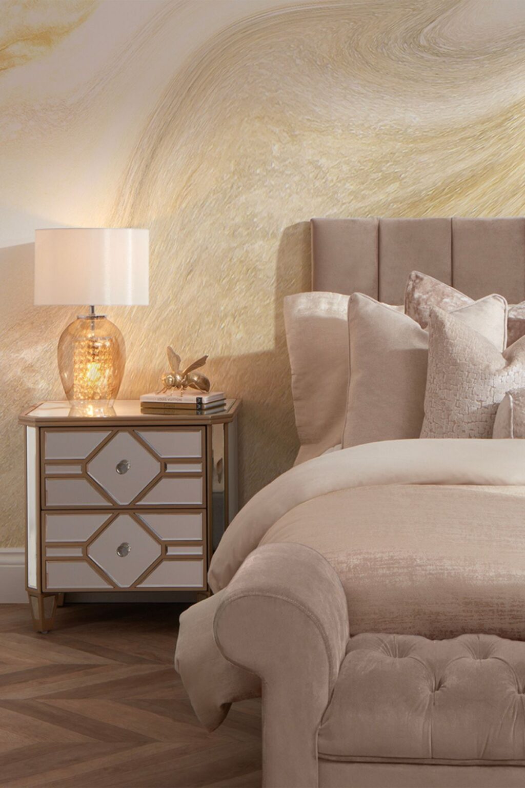 Top 15 Wallpaper Trends for 2024 Unveiled - Sleek-chic Interiors