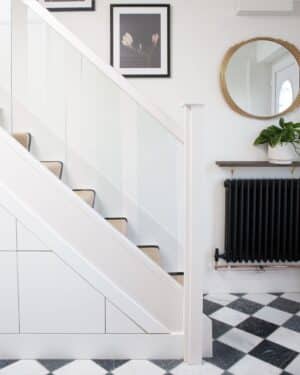 21 Column Radiators In Hallways To Fall In Love With