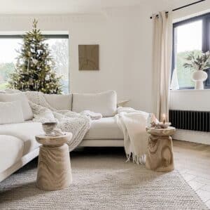 19 Neutral Christmas Decor Ideas For A Timeless Holiday Look - Sleek ...