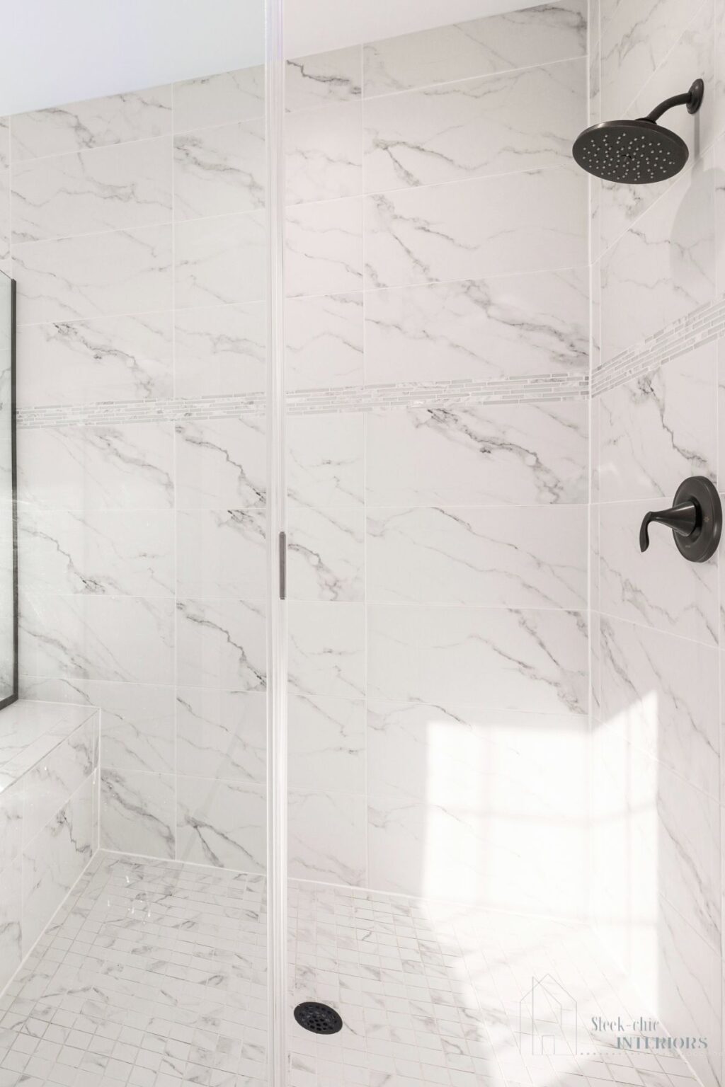 Frameless vs. Framed Shower Enclosures: Which is Best for Your Bathroom? - Sleek-chic Interiors