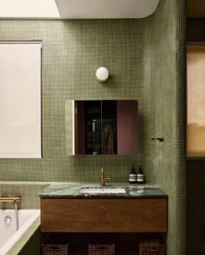 25 Green Shower Tile Ideas That Bring The Outdoors In - Sleek-chic ...