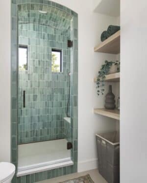 25 Green Shower Tile Ideas That Bring The Outdoors In - Sleek-chic ...